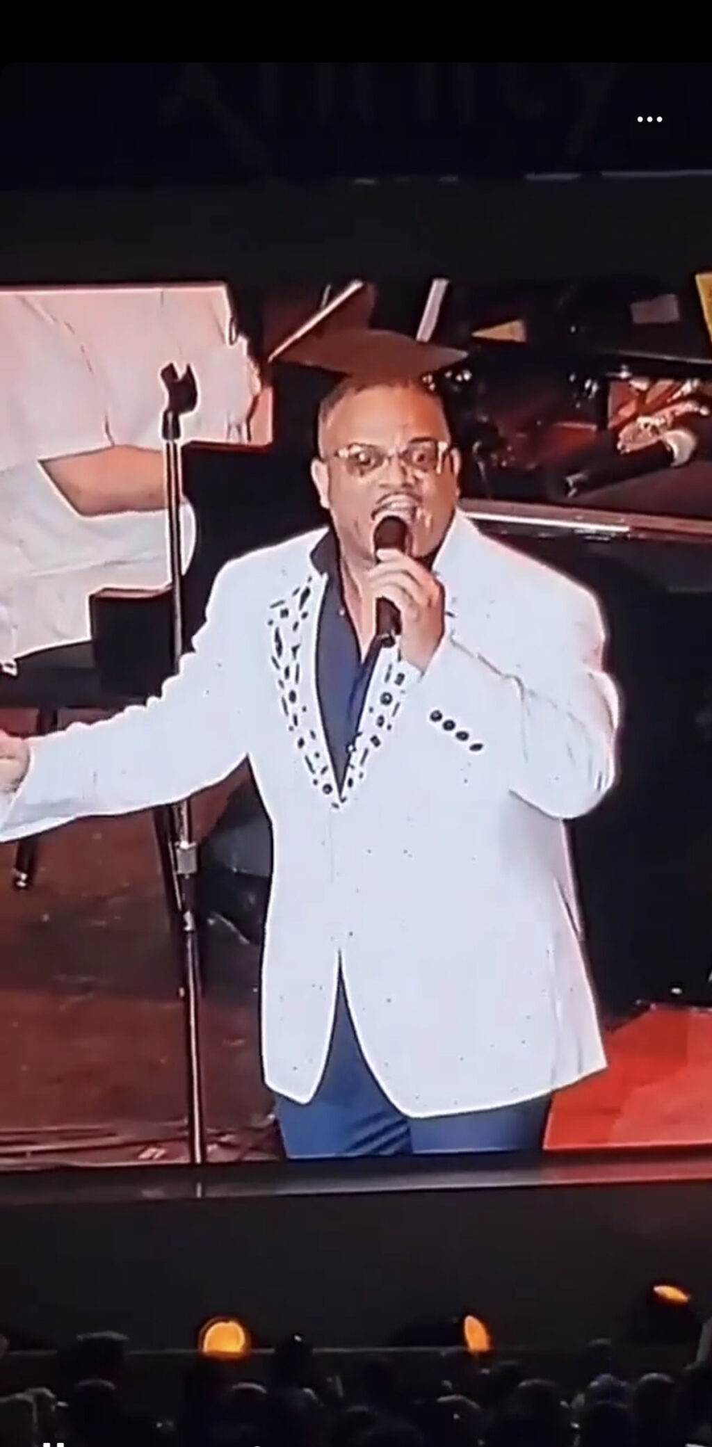 GLOBAL FIXTURE: Rising NYC singer Darryl Williams to perform in Utah ...