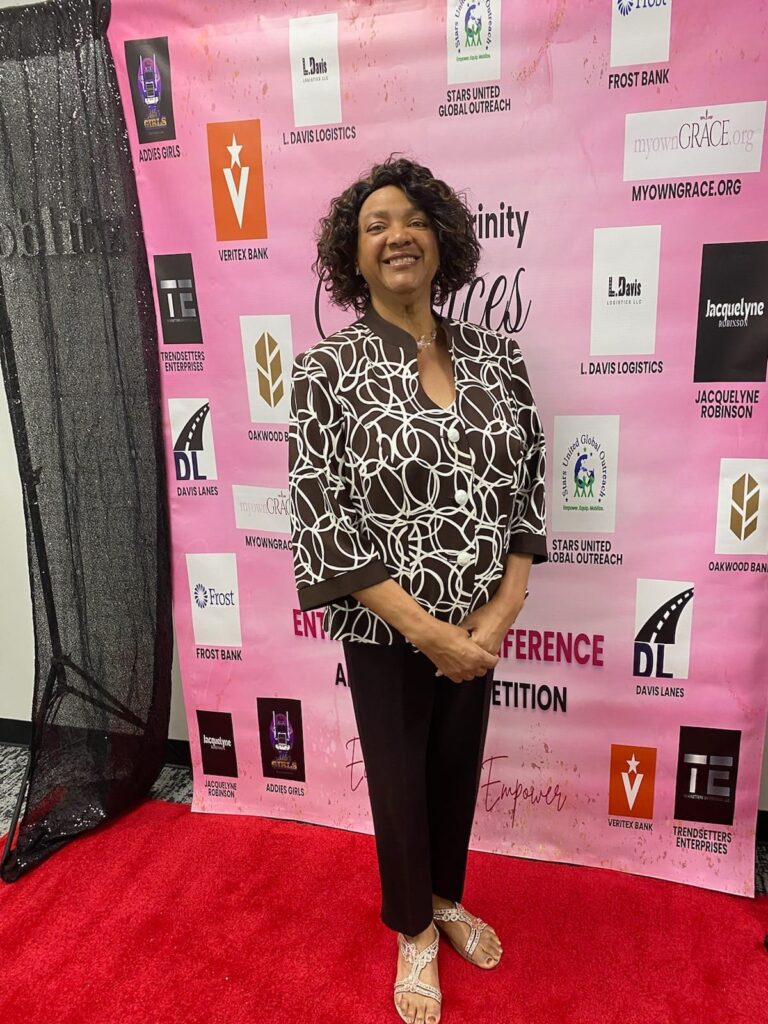 SARAH JAKES ROBERTS’ 2025 WOMAN EVOLVE CONFERENCE ADVANCE NATIONAL ...